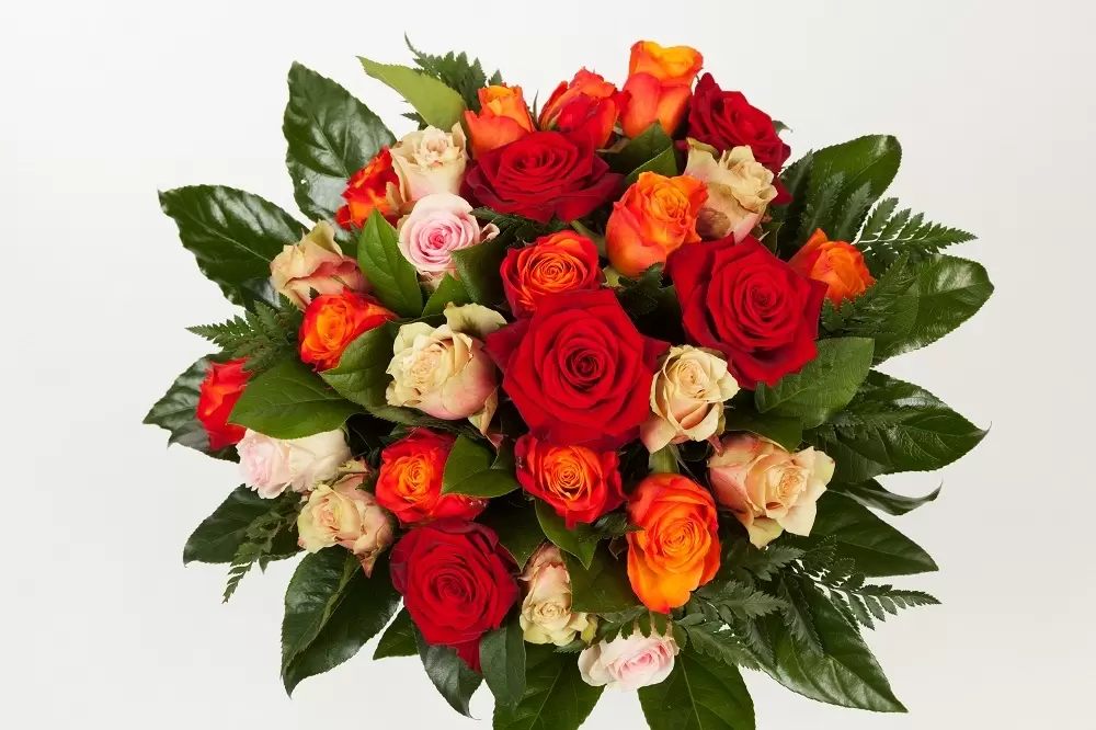 Boeket diverse rozen groot - Tuincentrum Thiels